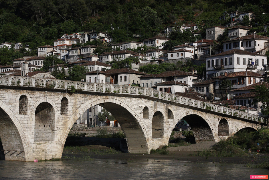 Zbuloni bukurinë e Beratit